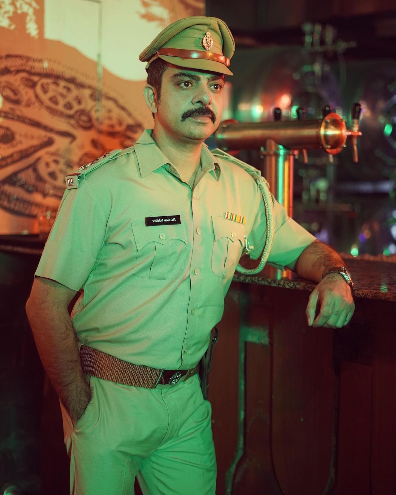 Actor Vikram Wadhwa is crowd pleasing and emerging as dashing Super cop ...